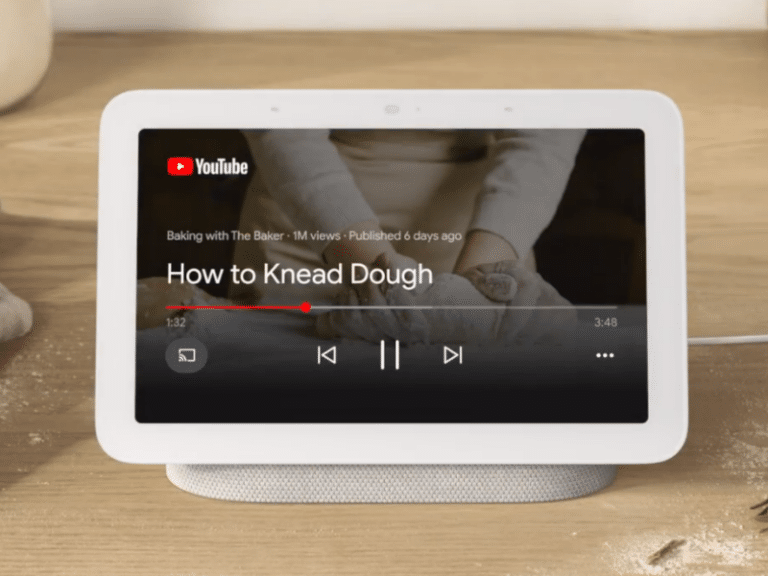 Best Smart Displays for 2022 - Yup Card